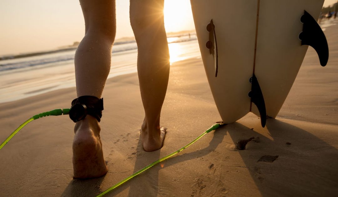 What's the Difference Between 1 Fin and 3 Fins on a Surfboard? - Paddle Zen